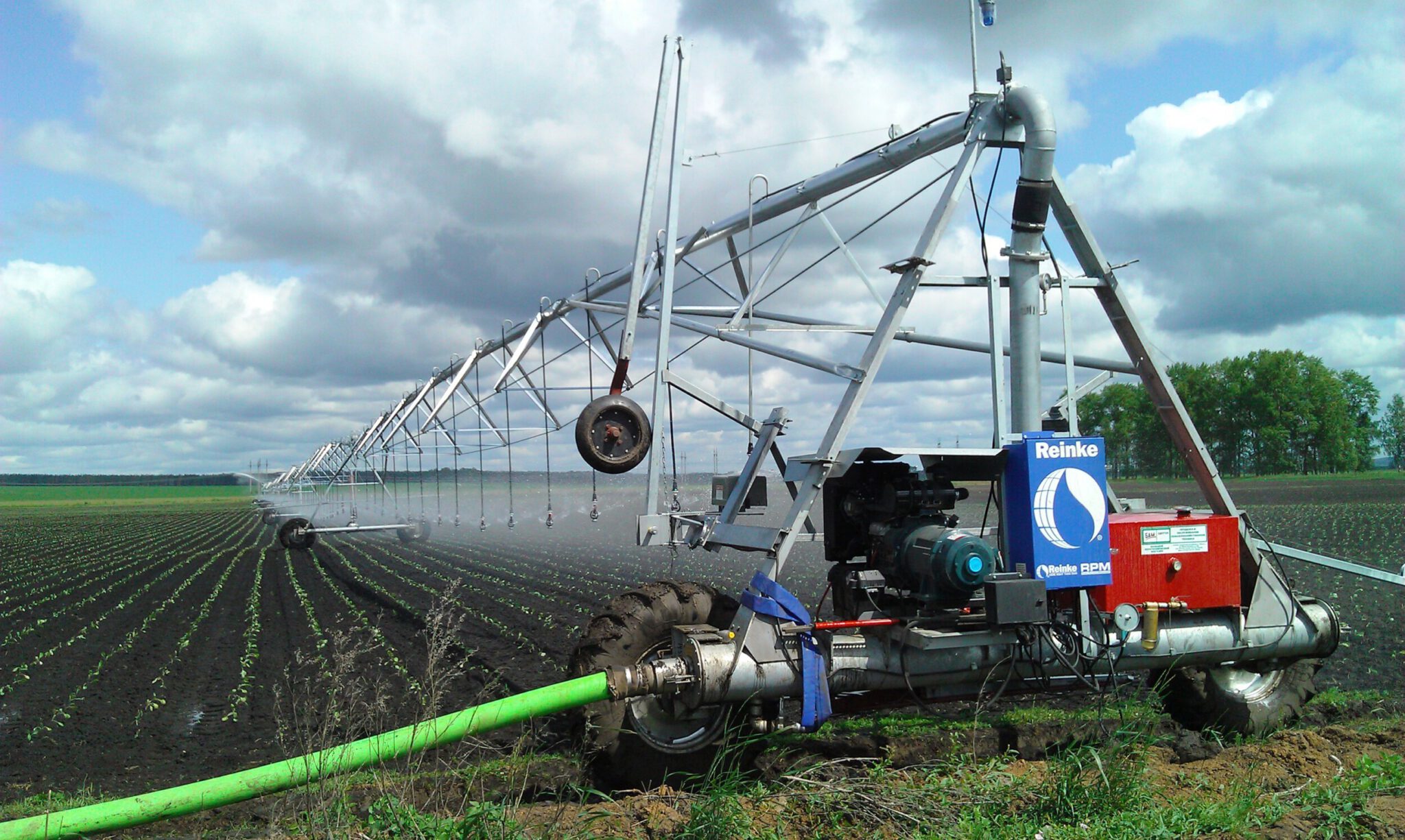 Reinke center pivots - Rovadi